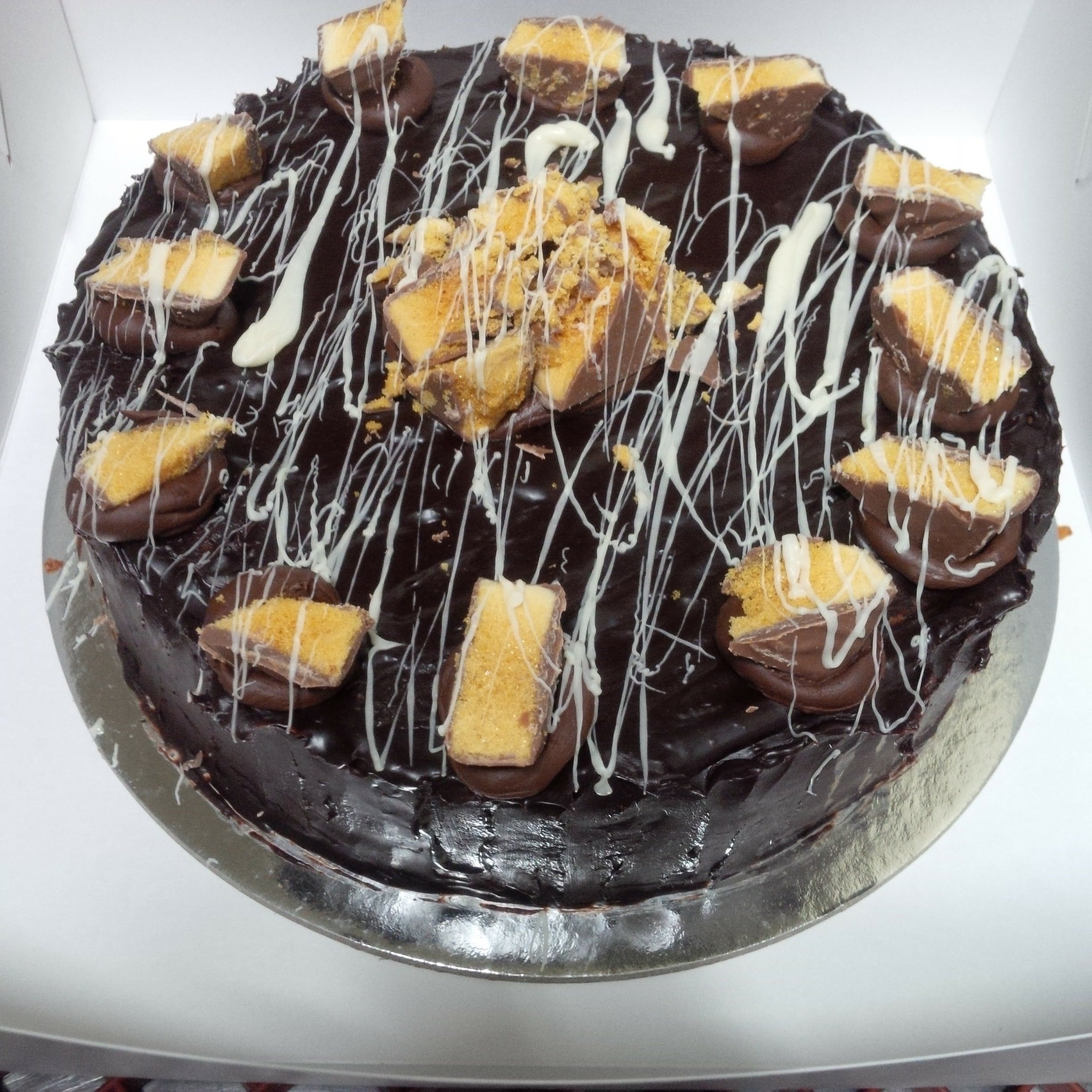 Violet Crumble Cheesecake | Avanti Pasticceria